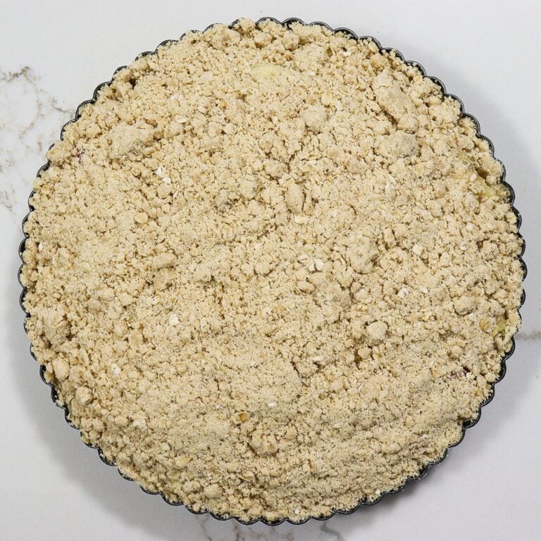 Raspberry Apple Crumble Tart | A Rustic Hobbit Dessert